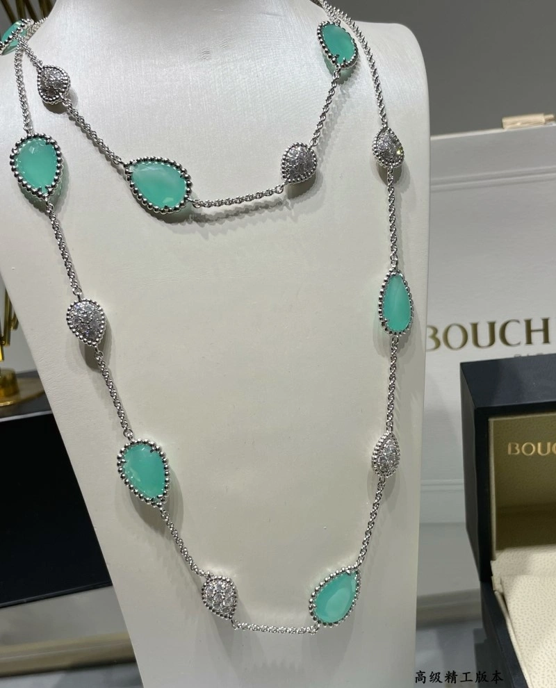 Low-cost Boucheron Necklaces