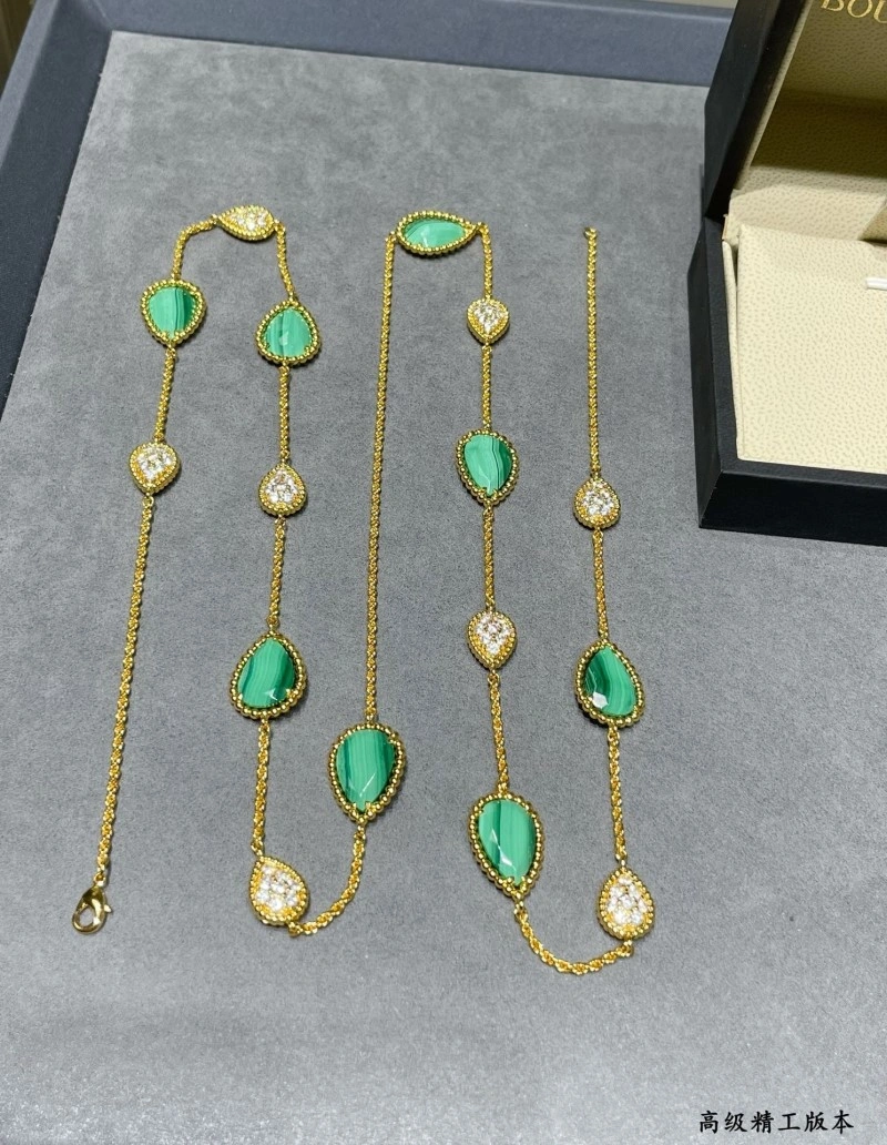 Mirror quality Boucheron Necklaces