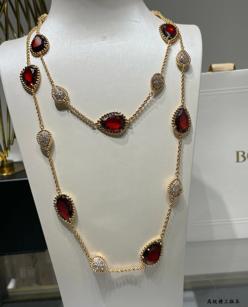 Accurate model Boucheron Necklaces