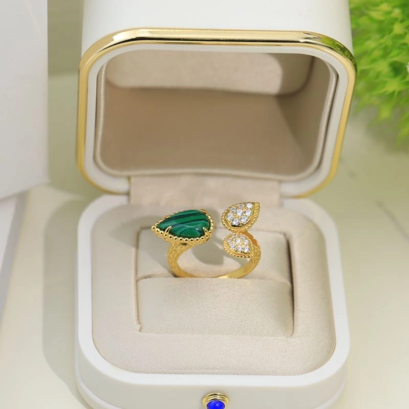 Top mirror Boucheron Rings