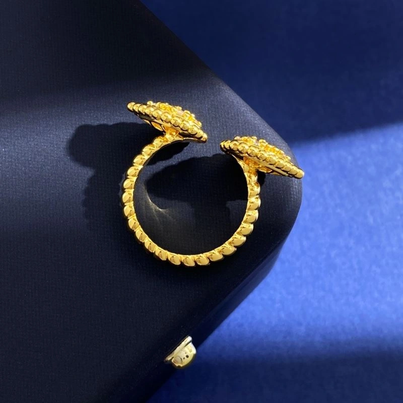 Brand-authenticated Boucheron Rings