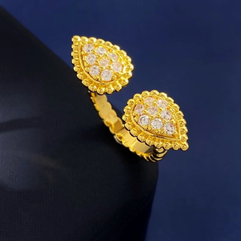 Brand-authenticated Boucheron Rings