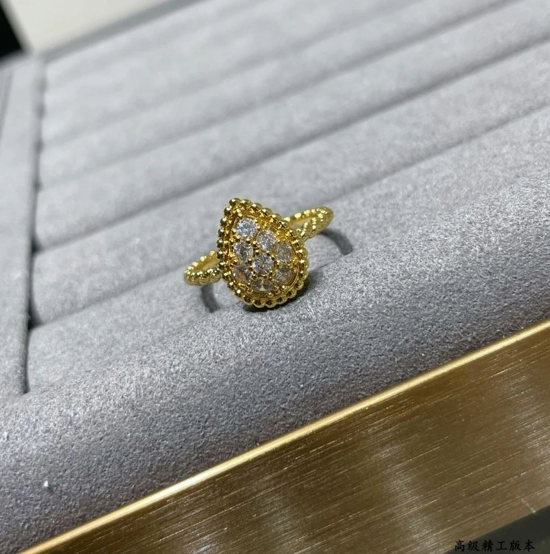Inexpensive Boucheron Rings