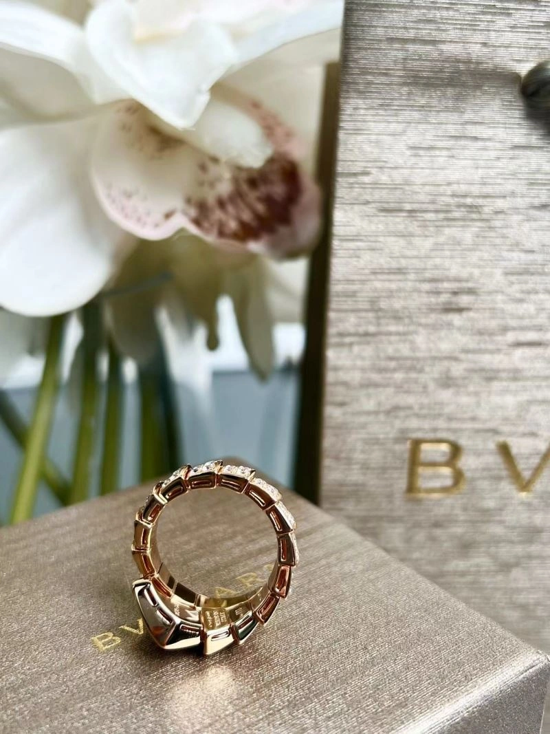 Value-priced Boucheron Rings
