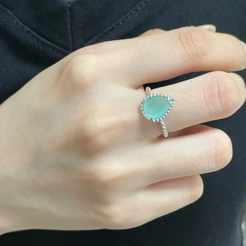 Exact replica Boucheron Rings