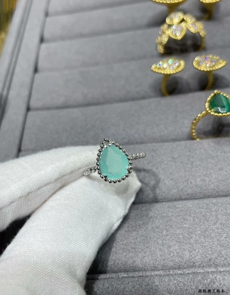 Exact replica Boucheron Rings