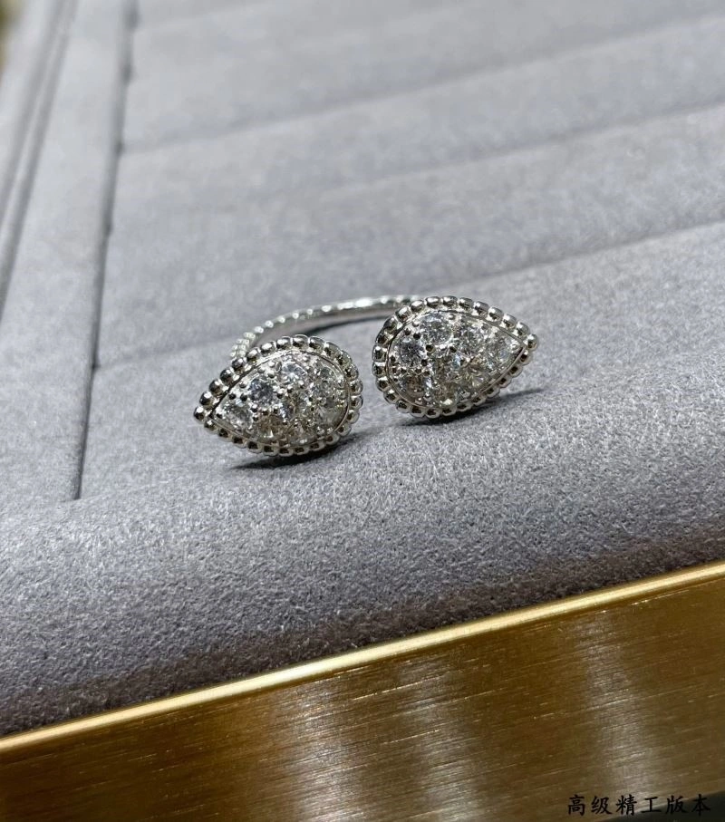 Discounted Boucheron Rings