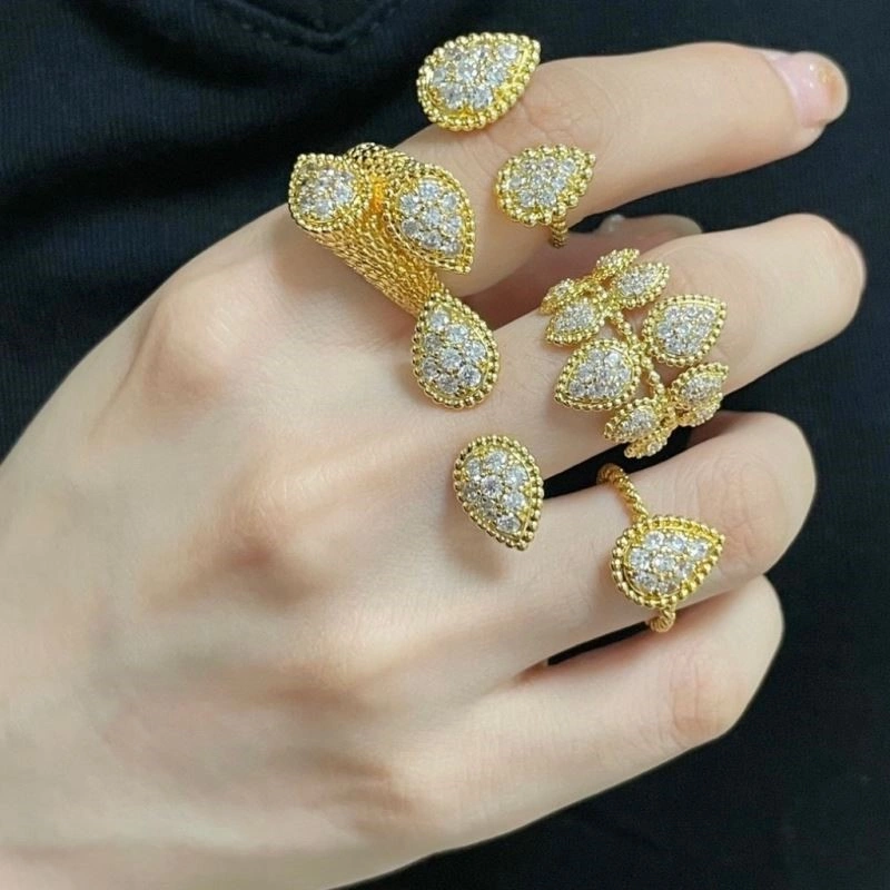 Cut-rate Boucheron Rings