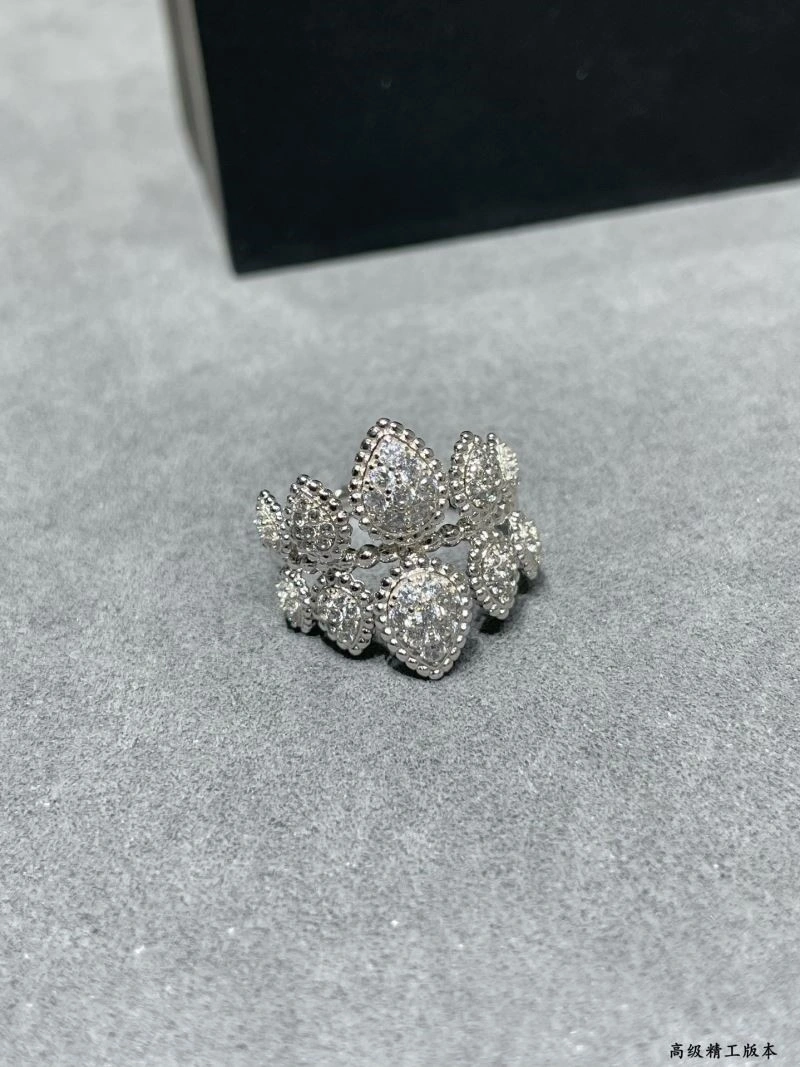 Cut-rate Boucheron Rings