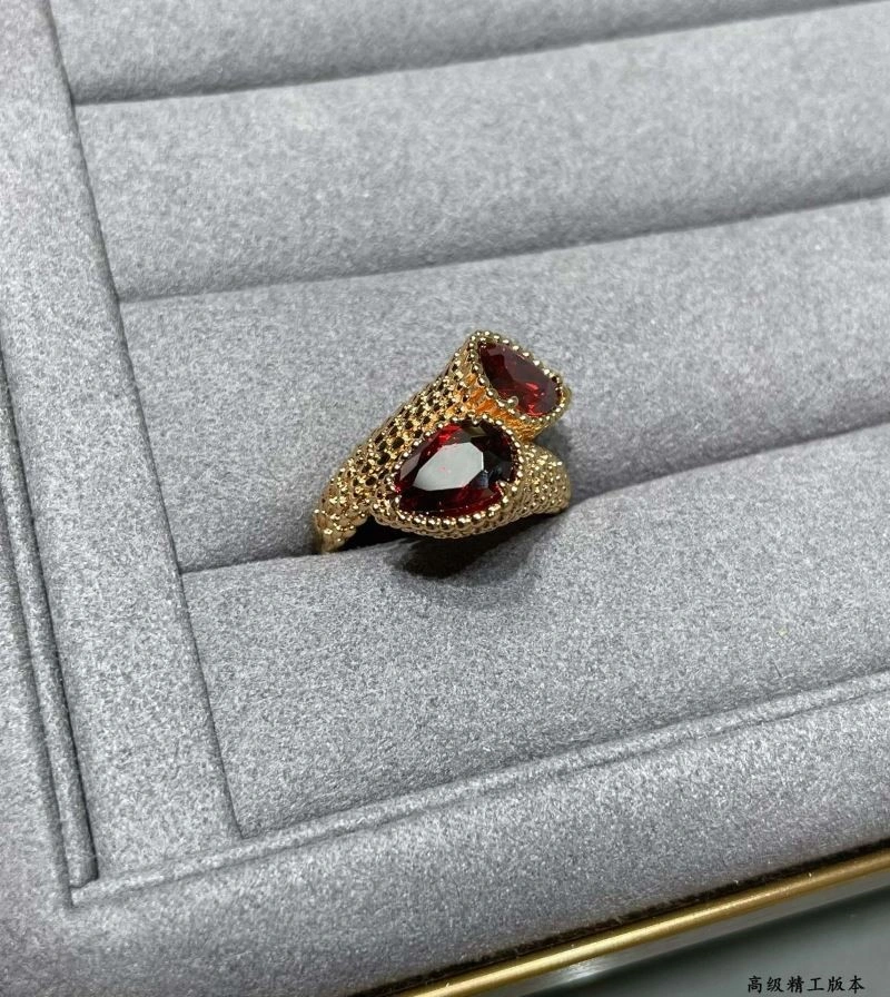 Inexpensive Boucheron Rings