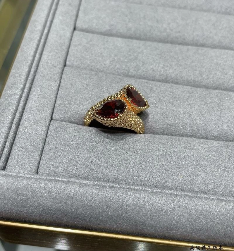 Inexpensive Boucheron Rings