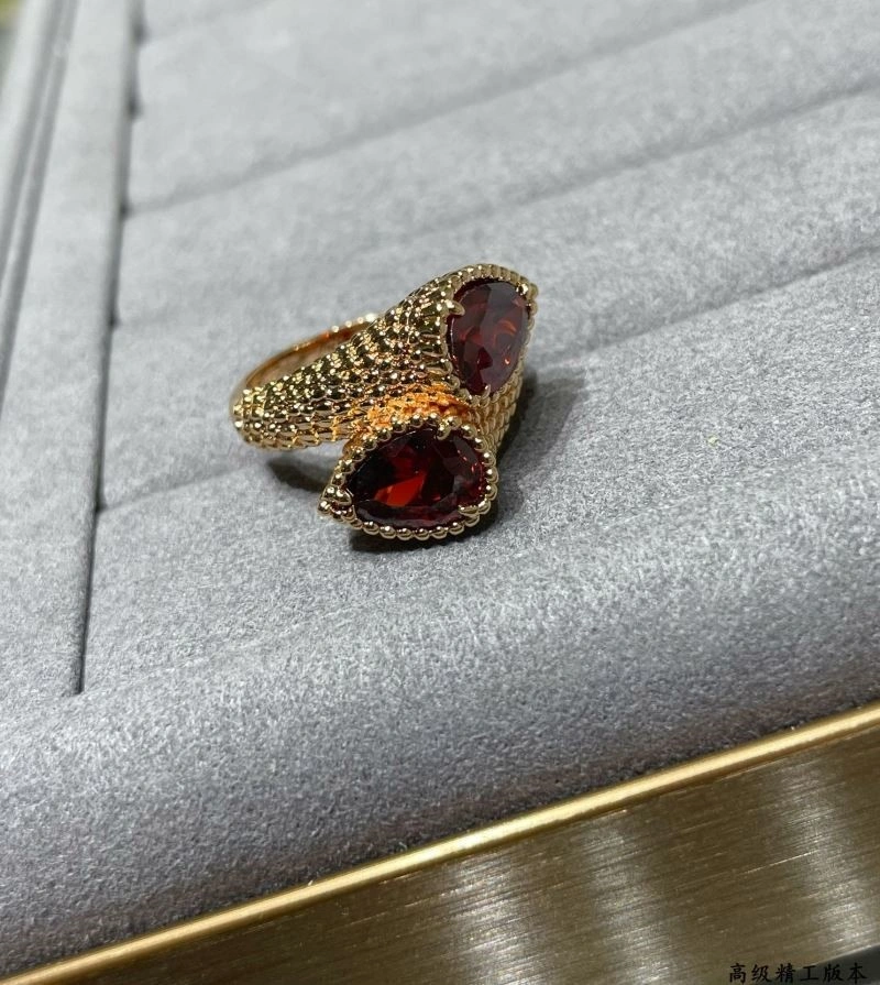 Inexpensive Boucheron Rings