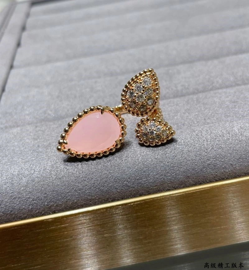 Inexpensive Boucheron Rings