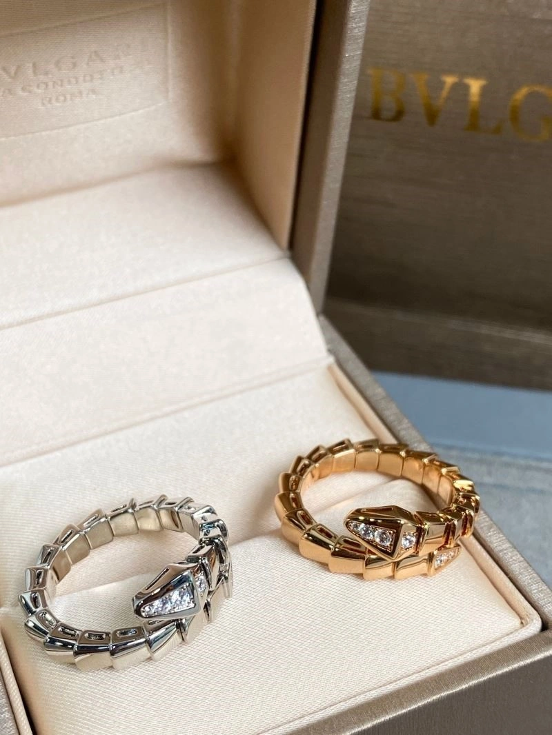 Inexpensive Boucheron Rings