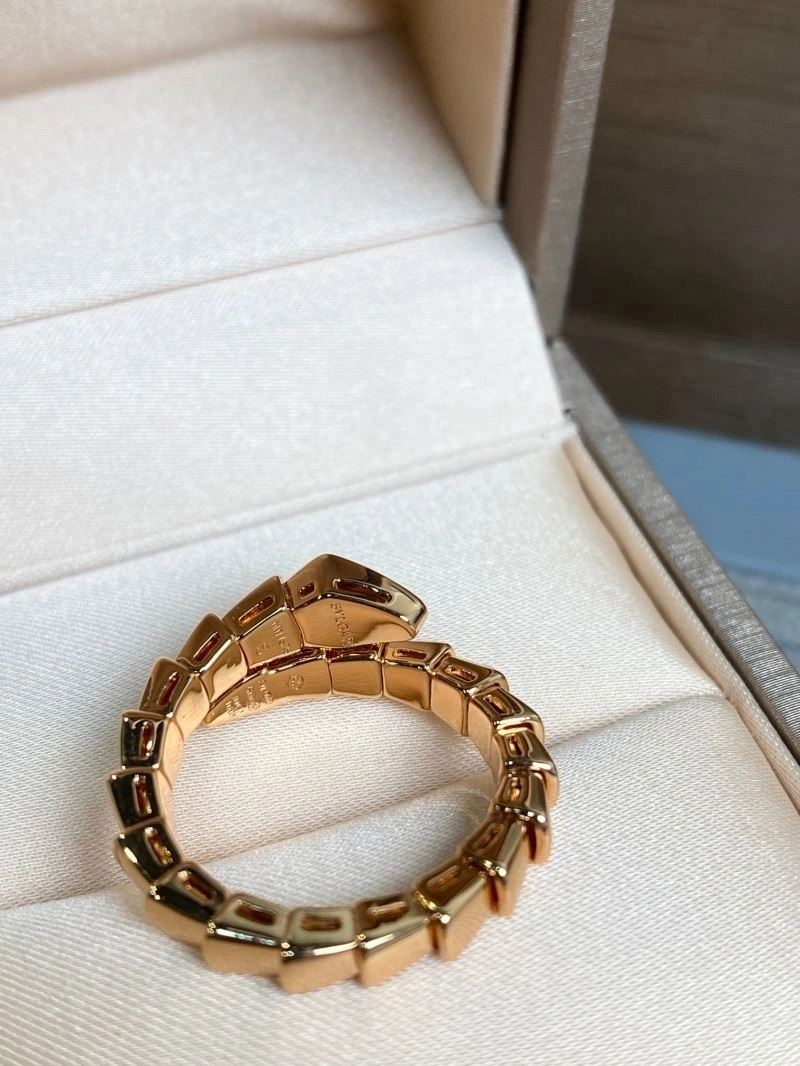 Discounted Boucheron Rings