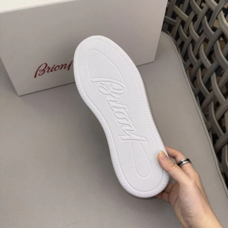 Accurate model Brioni Shoes