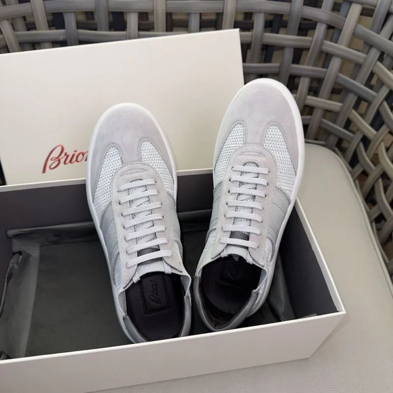 Accurate model Brioni Shoes