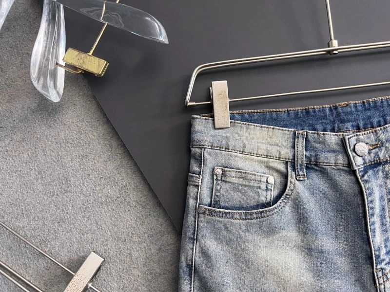 Inexpensive Brunello Cucinelli Jeans