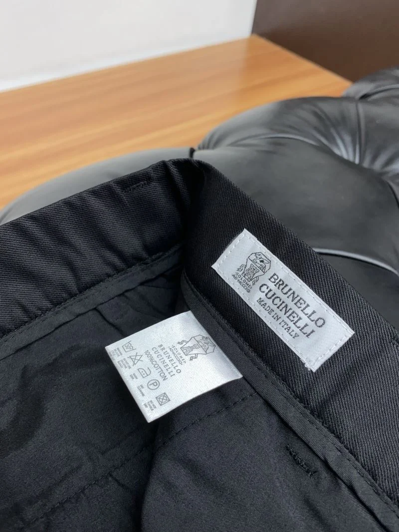 Value-priced Brunello Cucinelli Long Pants