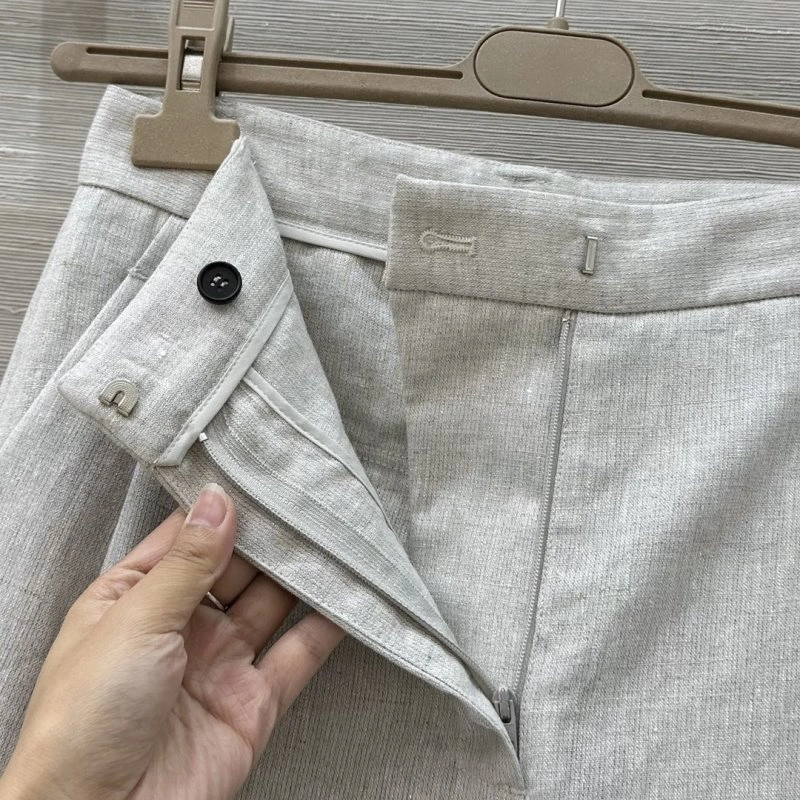 Value-priced Brunello Cucinelli Long Pants