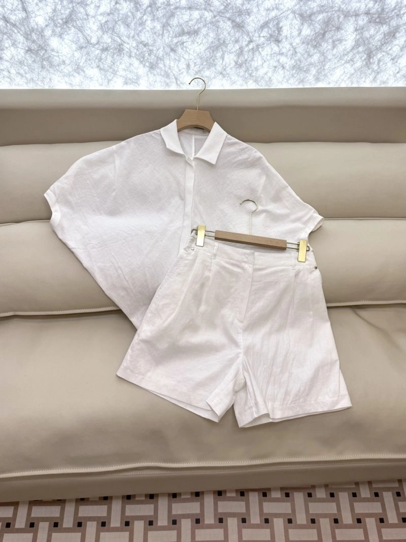 Low-cost Brunello Cucinelli Short Suits