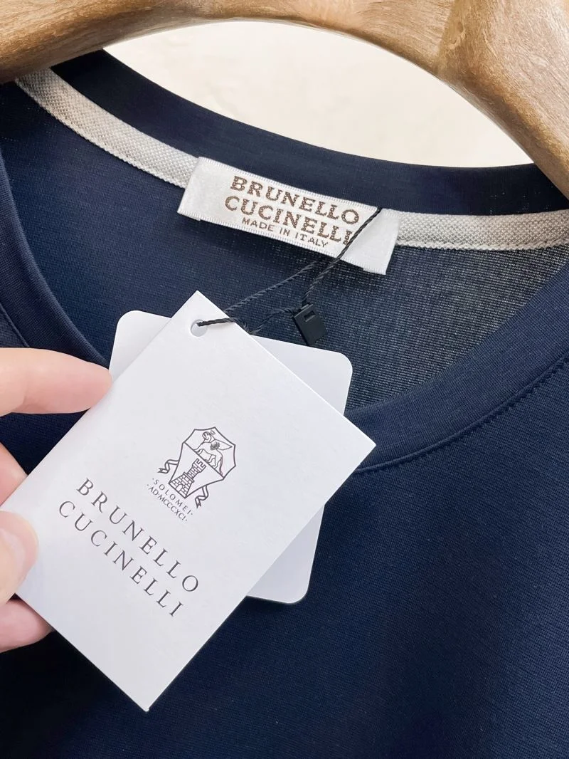 Low-cost Brunello Cucinelli T-Shirts