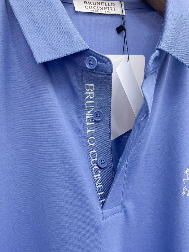 Accurate model Brunello Cucinelli T-Shirts