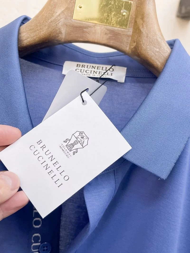 Accurate model Brunello Cucinelli T-Shirts