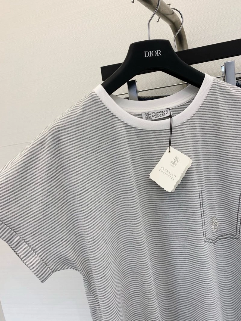 Reasonably priced Brunello Cucinelli T-Shirts