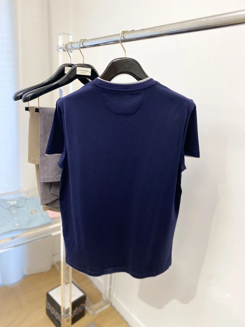 Accurate model Brunello Cucinelli T-Shirts