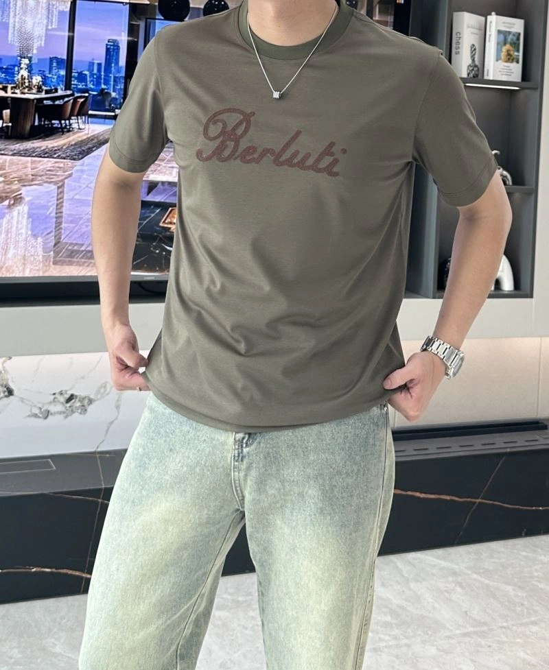 Brunello Cucinelli T-Shirts