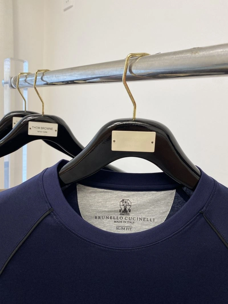 High accuracy Brunello Cucinelli T-Shirts