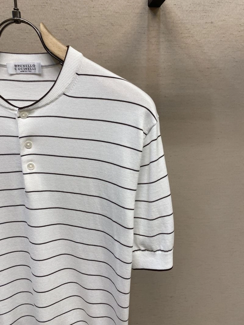 Accurate model Brunello Cucinelli T-Shirts