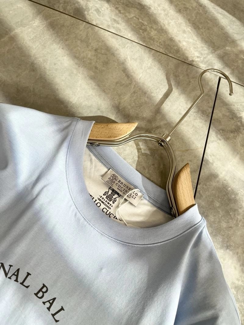 High accuracy Brunello Cucinelli T-Shirts