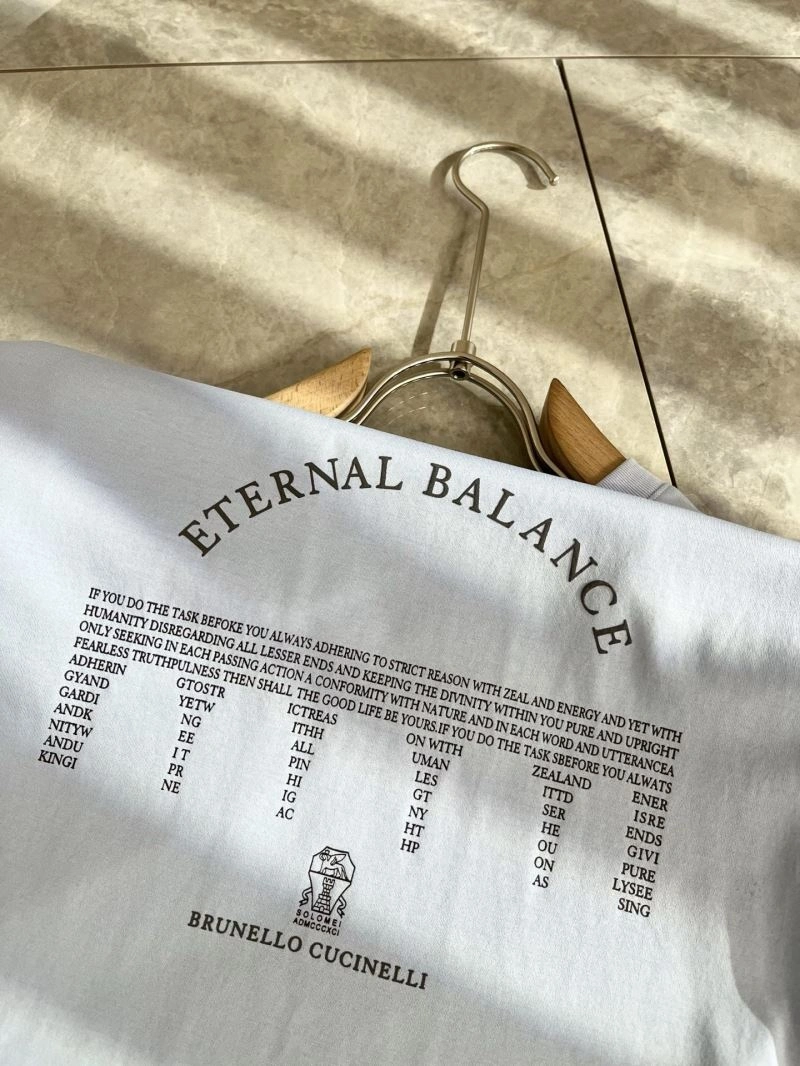 High accuracy Brunello Cucinelli T-Shirts