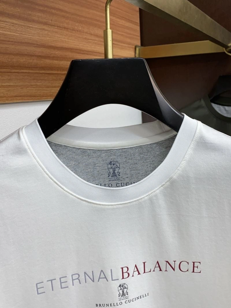 High accuracy Brunello Cucinelli T-Shirts