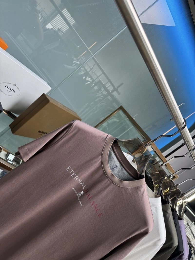 Top match Brunello Cucinelli T-Shirts