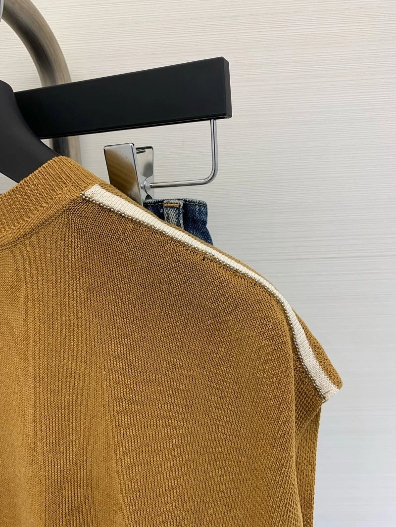 Top match Brunello Cucinelli Vest