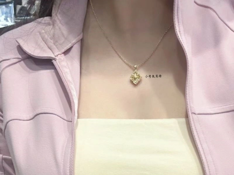 Buccellati Necklaces