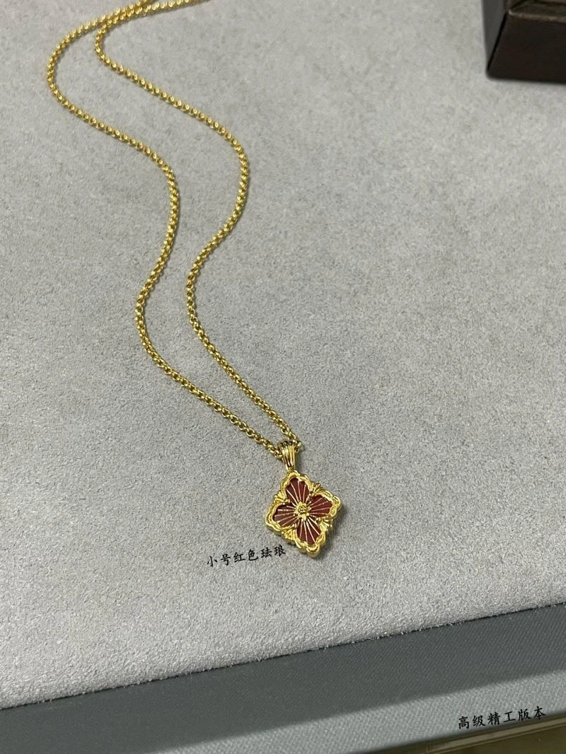 Official Buccellati Necklaces
