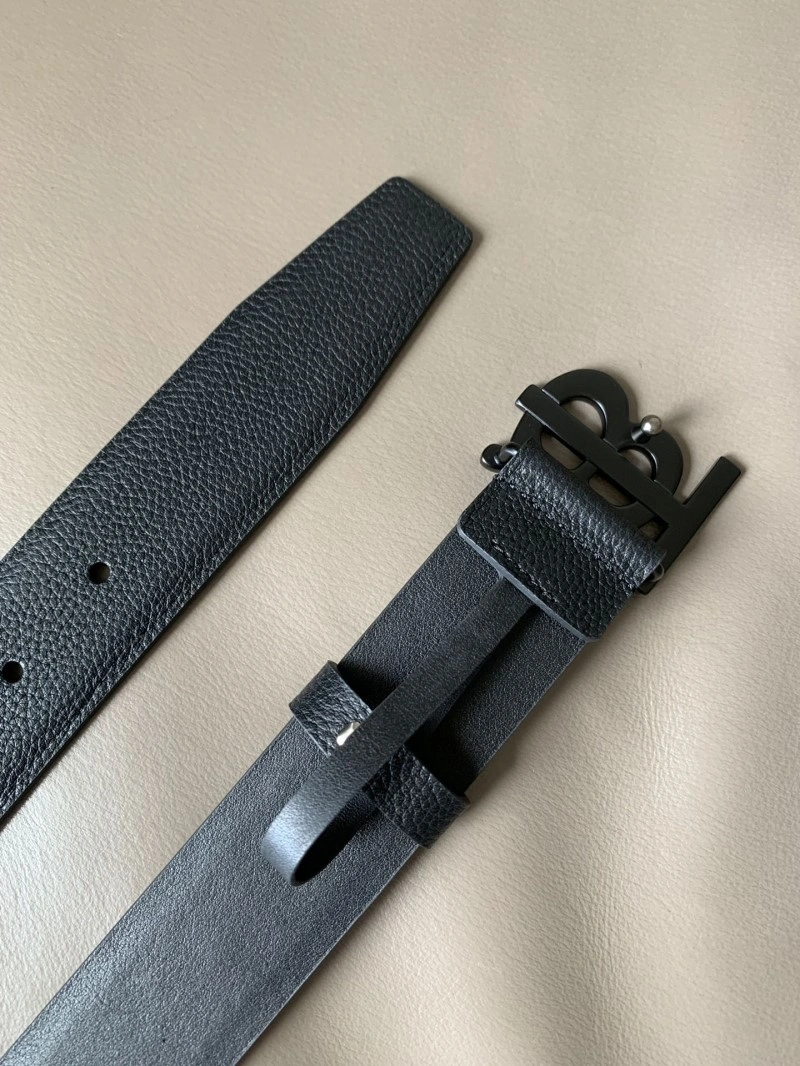 Exact replica Burberry Belts