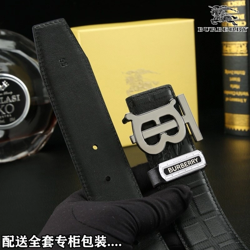 Accurate model Burberry Belts