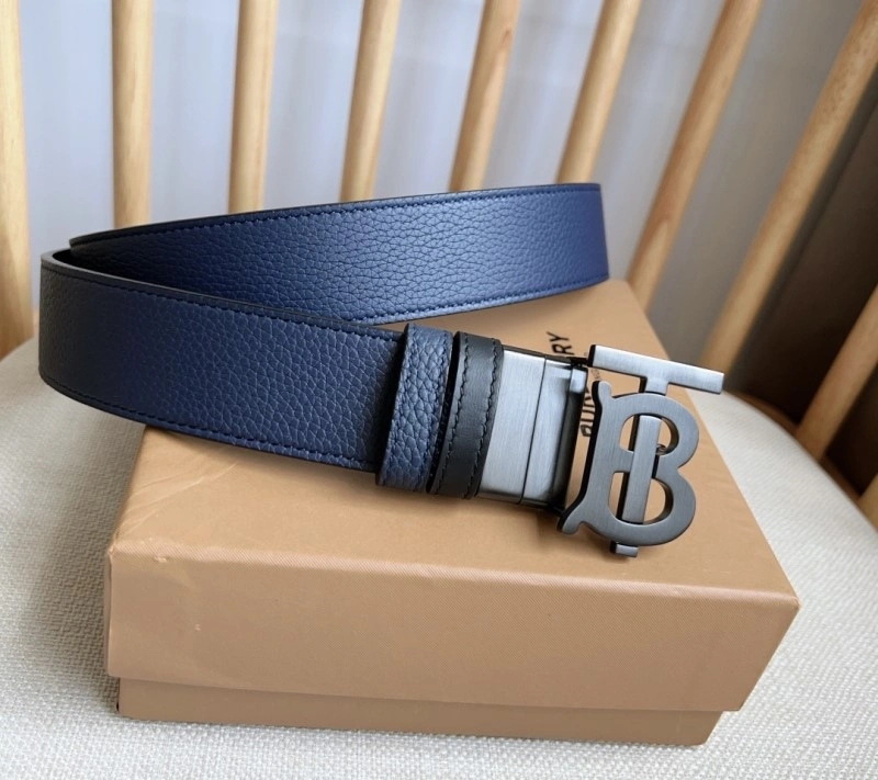 Top mirror Burberry Belts