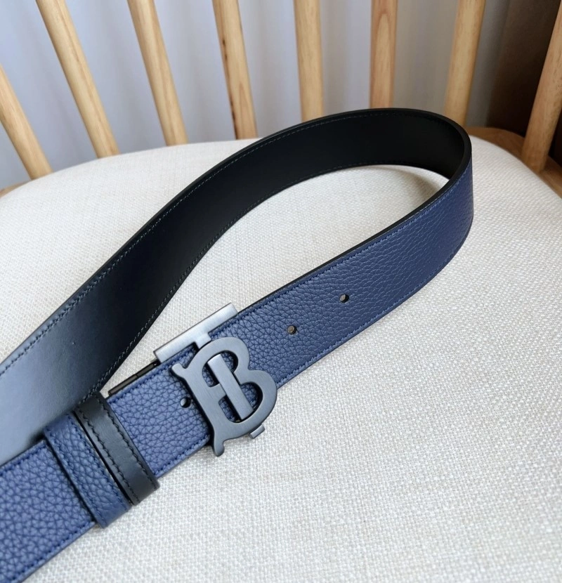 Top mirror Burberry Belts
