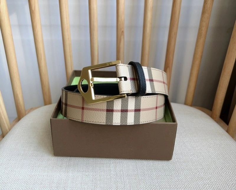 Accurate model Burberry Belts