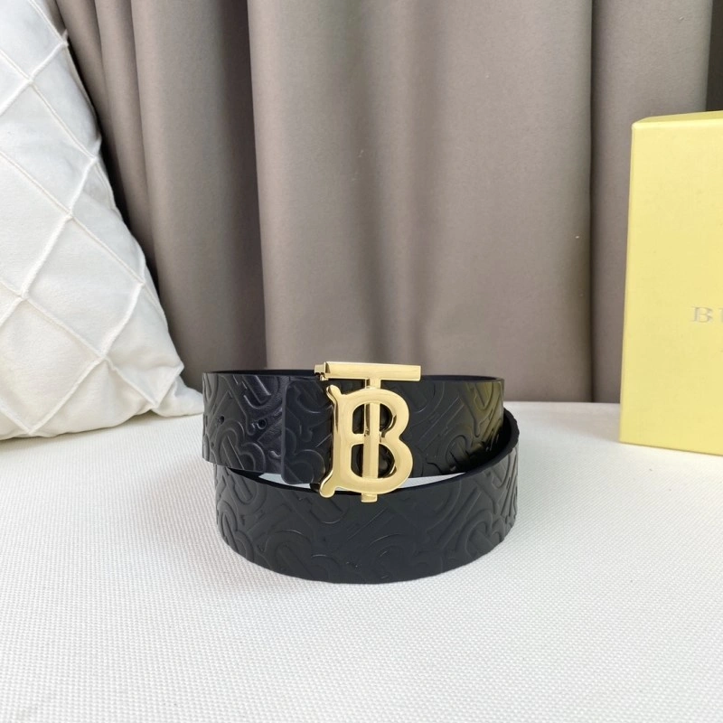 Accurate model Burberry Belts