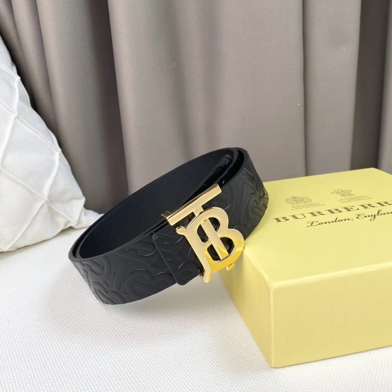 Accurate model Burberry Belts