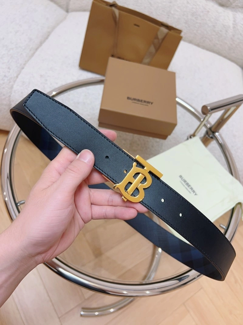 Low-cost Burberry Belts