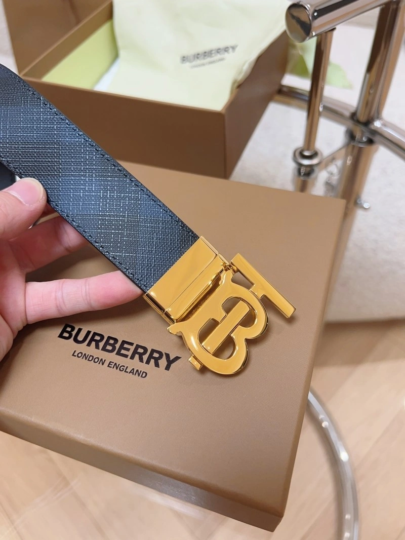 Low-cost Burberry Belts