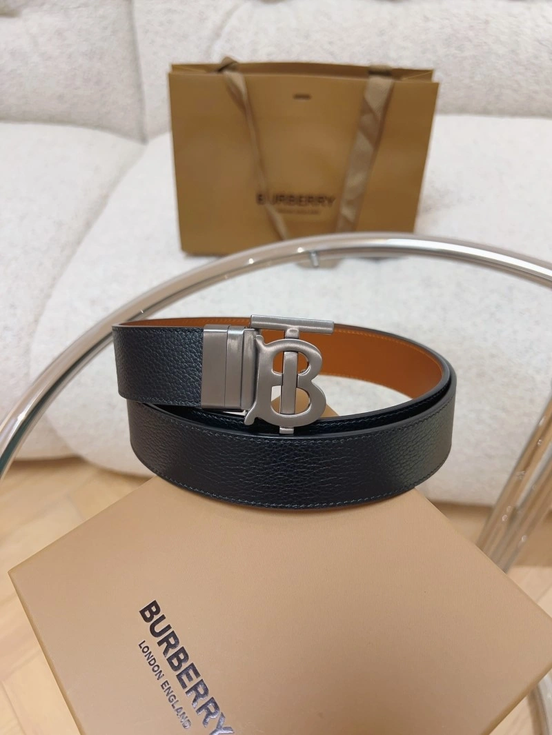 Low-cost Burberry Belts